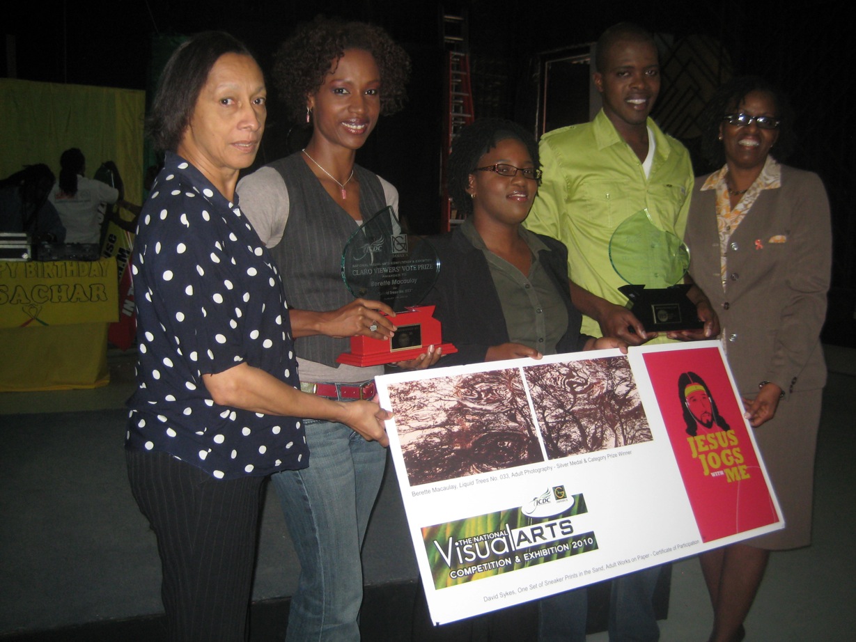 Winners of 2010 Viewers Choice Awards Announced - YardEdge